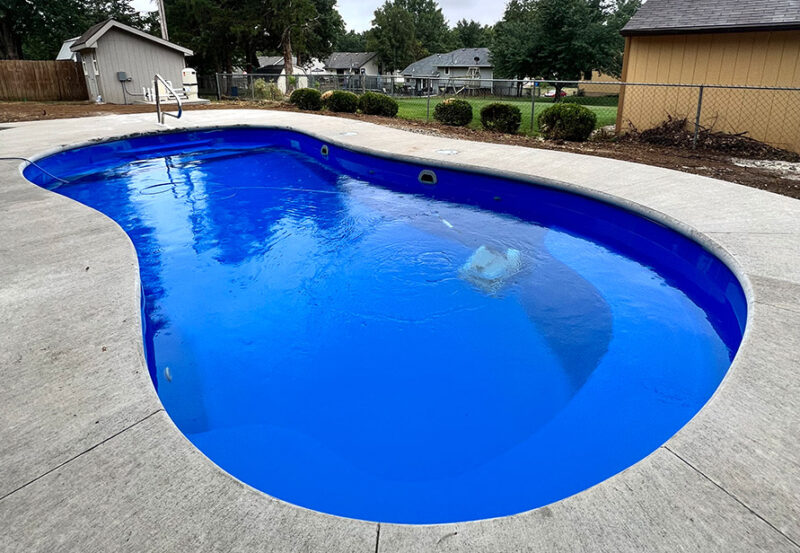 Top-Quality Fiberglass Pools by Drippé Homes | Stress-Free Installs